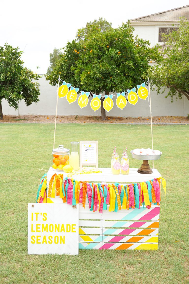 DIY Wood Crate Lemonade Stand | Rebecca Propes Design & DIY